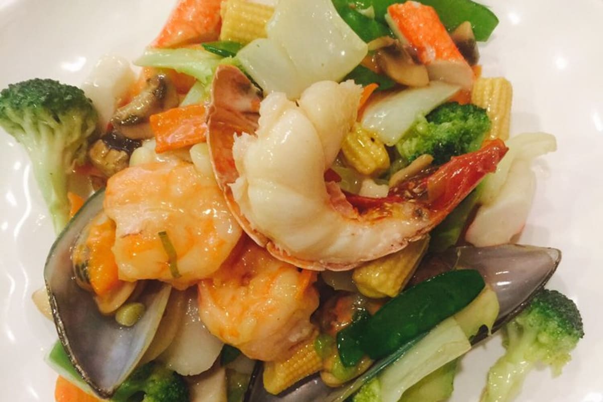 Magic Wok Chinese Restaurant Delivery Menu | Order Online | 340 Walmart ...