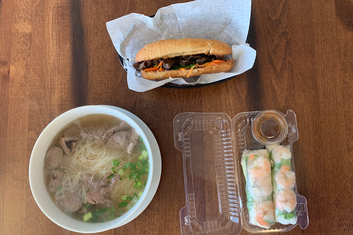Pho & Tea - Ames, IA Restaurant | Menu + Delivery | Seamless