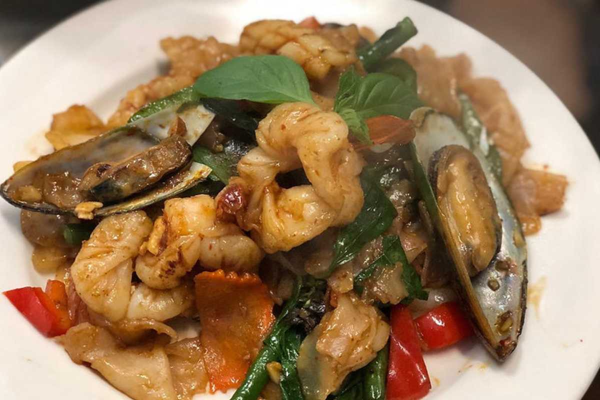 Kanda House Thai Kitchen Delivery Menu | Order Online | 304 Main St ...