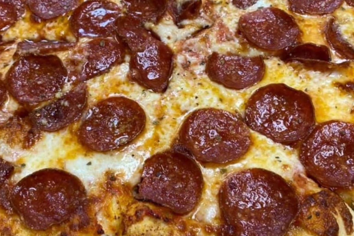 Star Pizzeria Delivery Menu | Order Online | 10001 W Bellfort Blvd ...