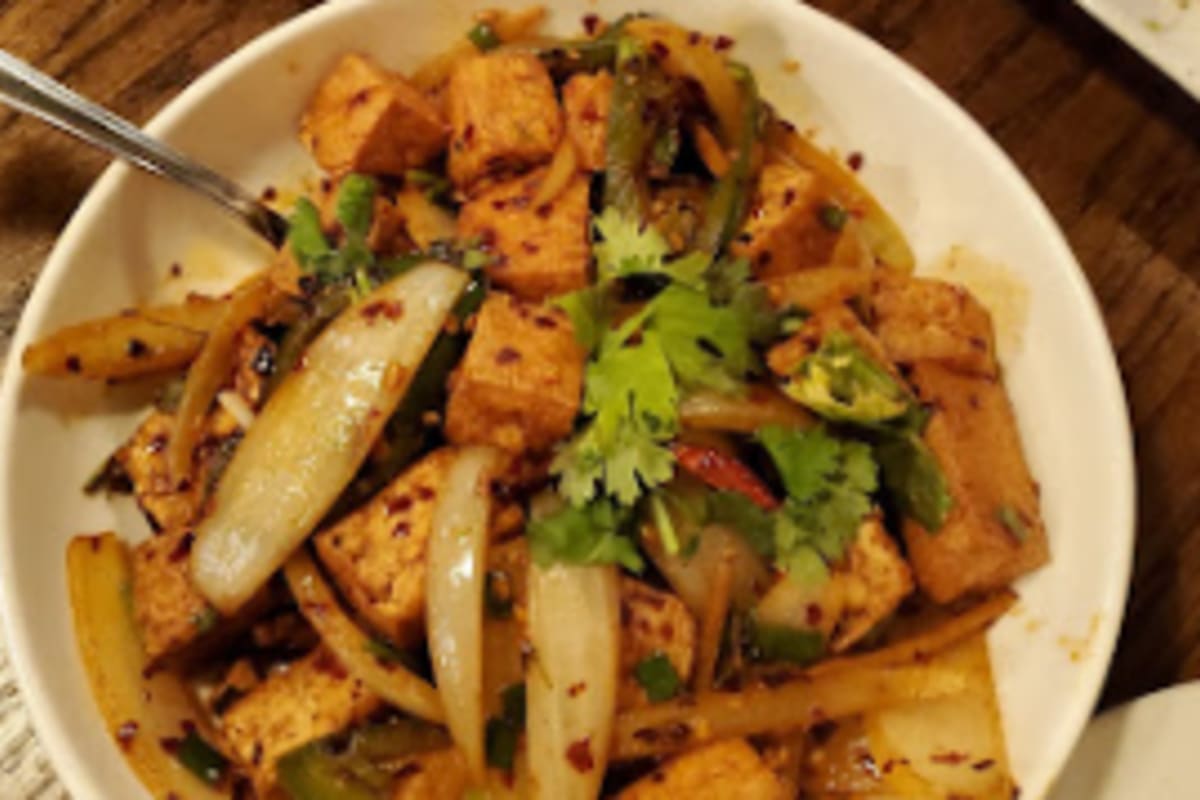 Dagon Burmese Cuisine - Honolulu, HI Restaurant | Menu + Delivery ...