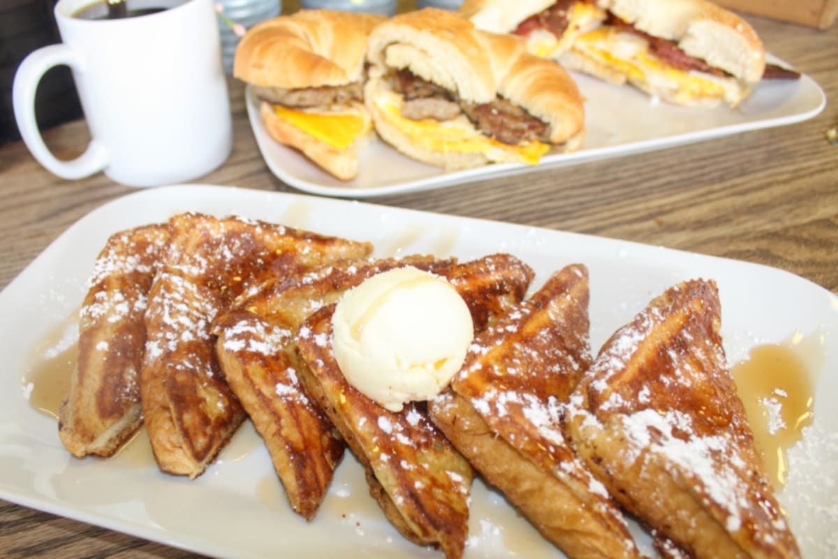 Lu-Lou's Delivery Menu | Order Online | Highway 30 Clinton | Grubhub