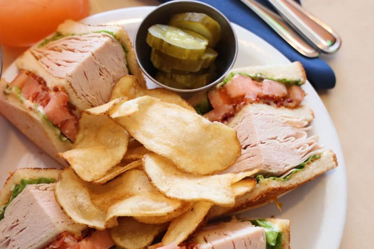 Old Street Restaurant & Bar Delivery Menu | Order Online | 92 E Main St ...