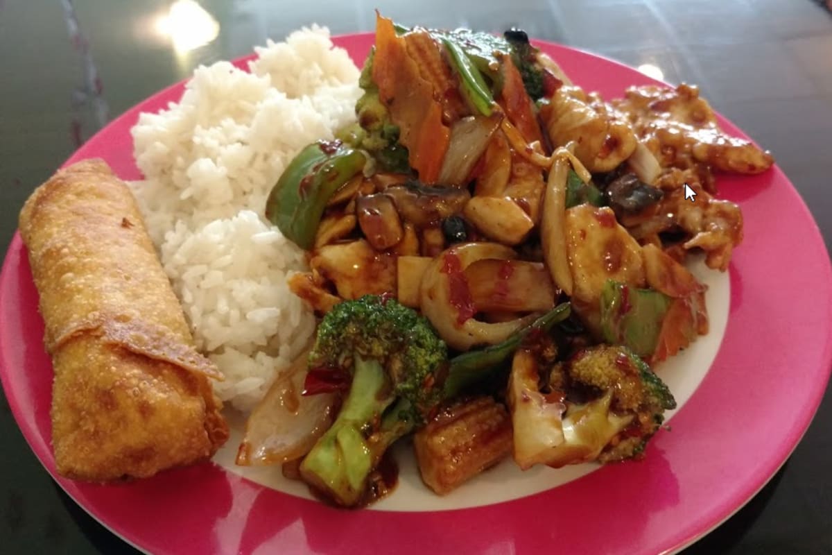Hot Wok Delivery Menu | Order Online | 5943 Weddington Road Wesley ...