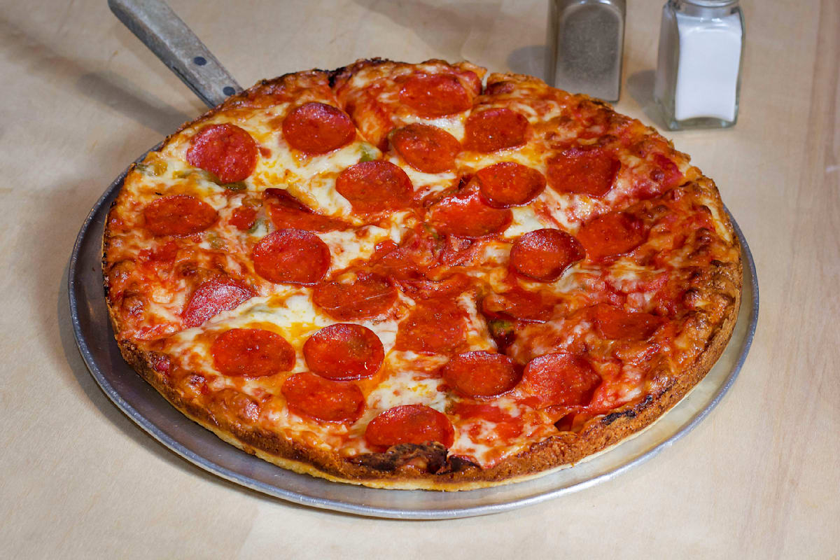 The Elmton Delivery Menu | Order Online | 584 5th St Struthers | Grubhub