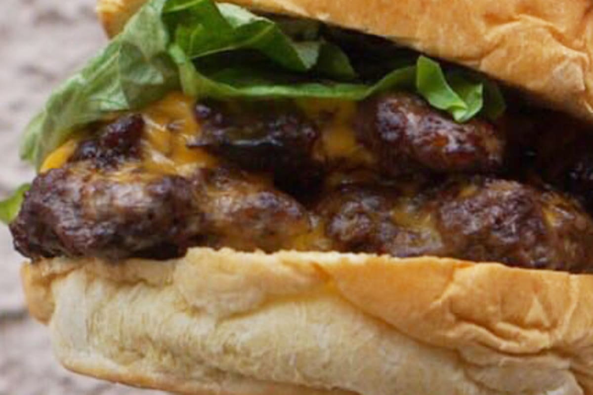 Bullseye Burgers and Tacos Delivery Menu | Order Online | 282 North ...