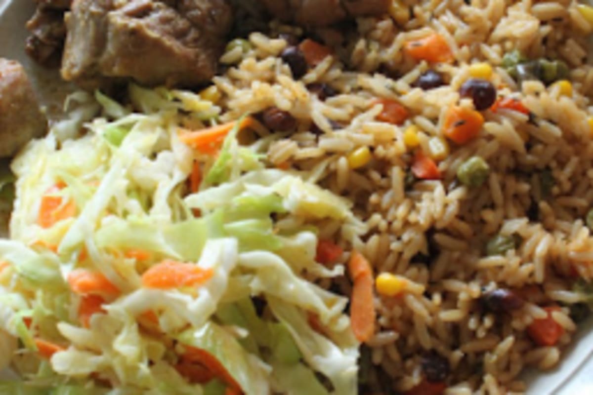 Tara's Roti Shop - Tampa, FL Restaurant | Menu + Delivery | Seamless