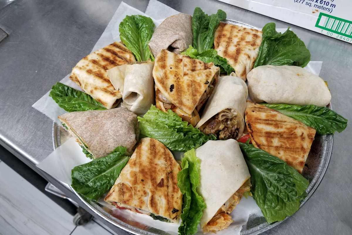 Primo Pizza & Grill - Elizabeth, NJ Restaurant | Menu + Delivery | Seamless