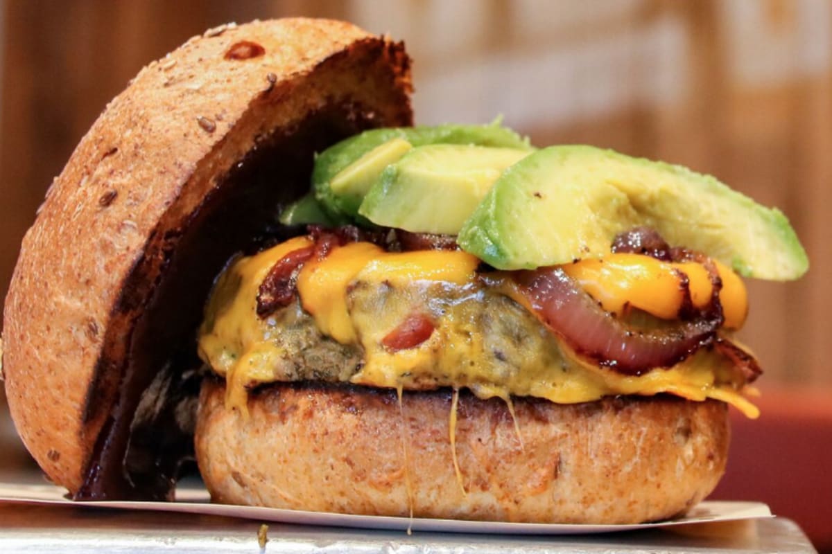 Standard Burger Delivery Menu | Order Online | 4115 Hylan Blvd Staten ...