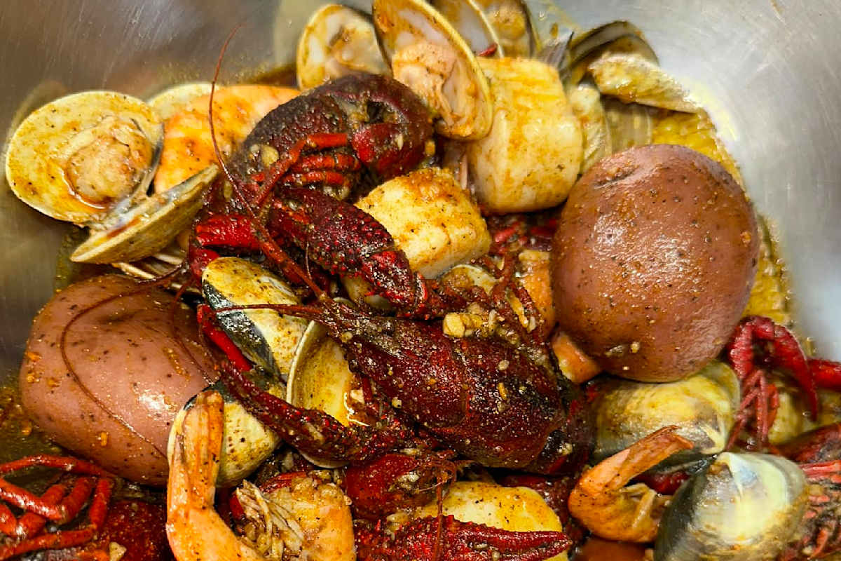 Crackin Crab Delivery Menu | Order Online | 3350 S Soncy Rd Amarillo ...