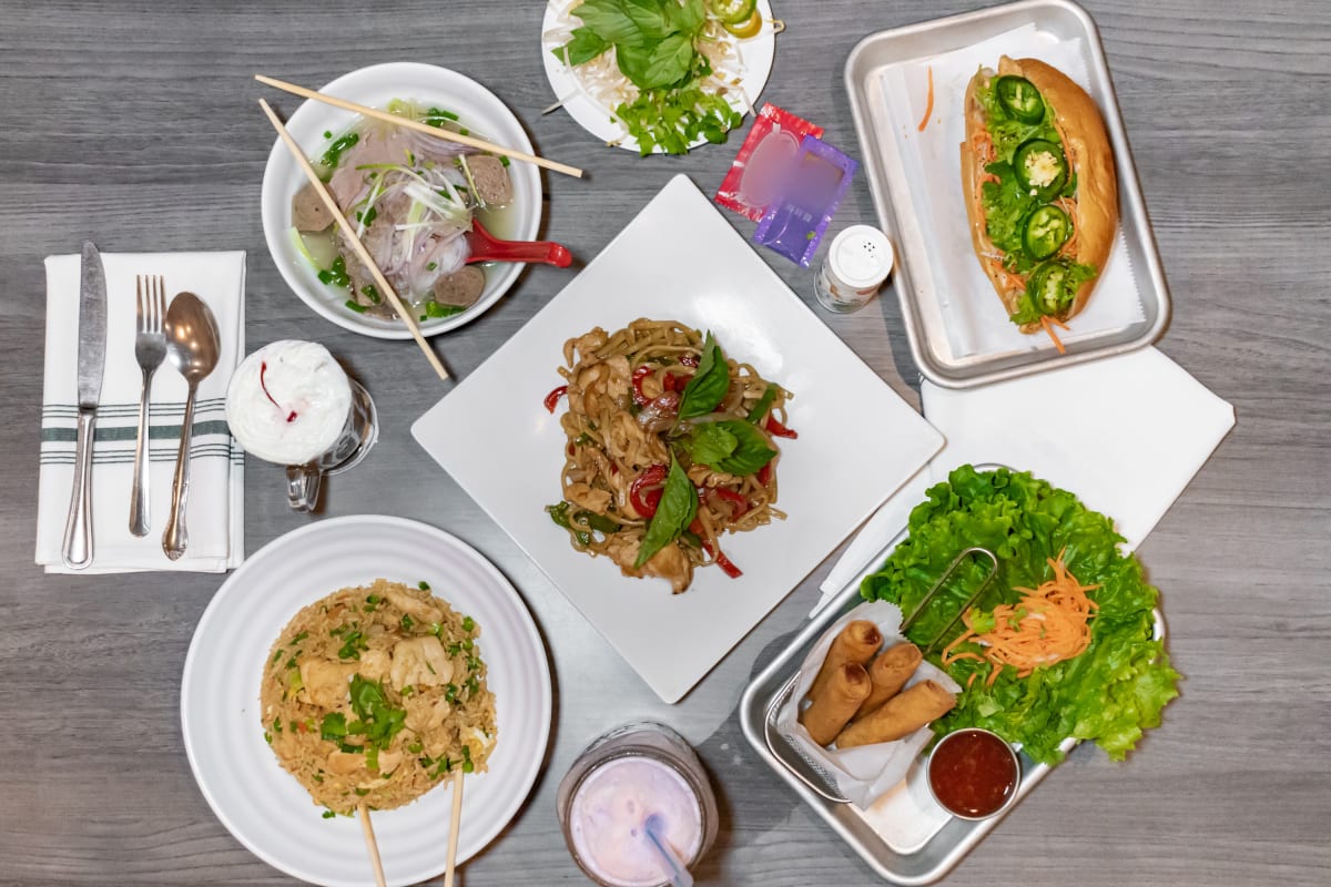 Bibo's Bistro & Bar Delivery Menu | Order Online | 250 Assay St Houston ...