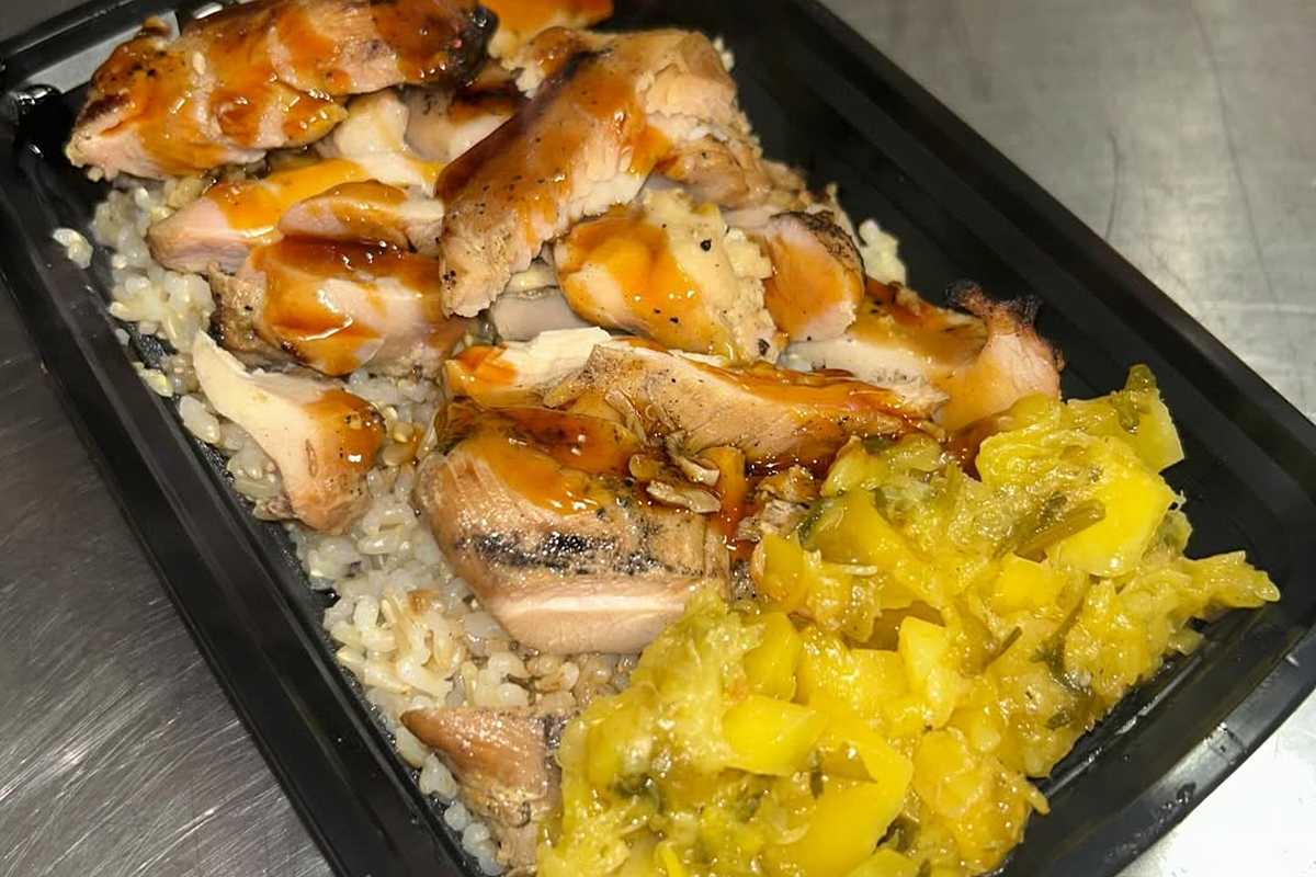 Big Daddy's Bento Delivery Menu | Order Online | 2141 SE Powell Blvd ...