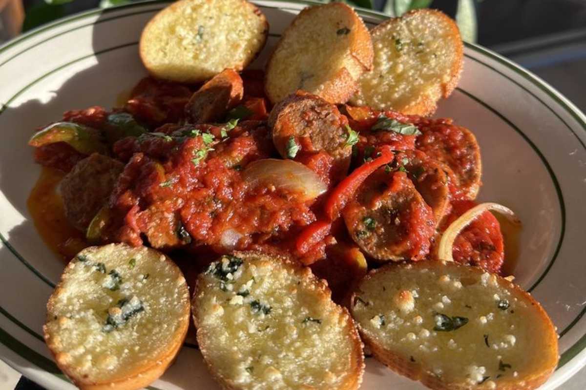 Vittorio's Pizza & Pasta Delivery Menu | Order Online | 9740 Barker ...
