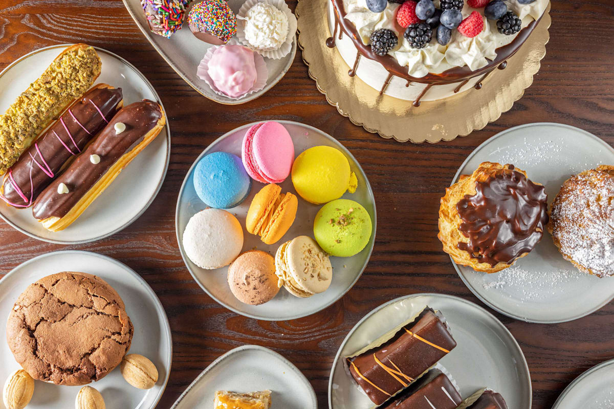 Bloom Cakes & Bakery Delivery Menu | Order Online | 79 Bloomfield Ave ...