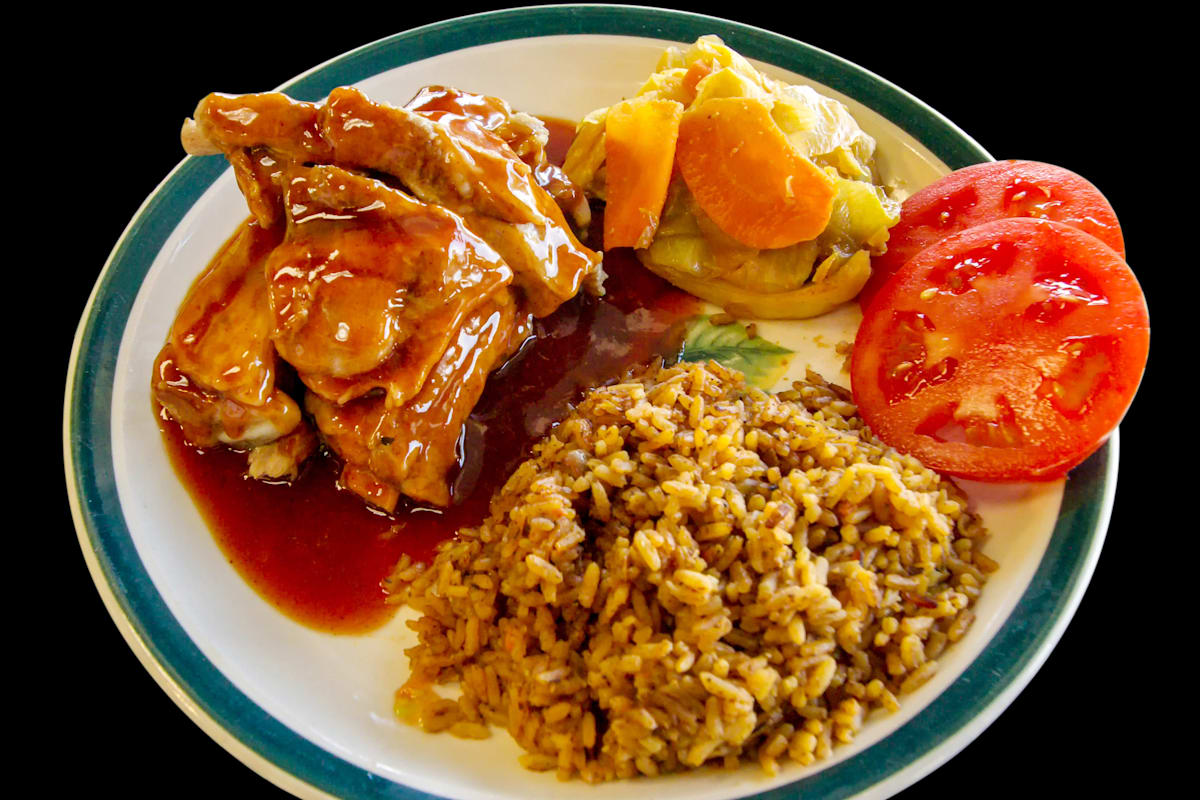 Hey Mon's Caribbean Foods Delivery Menu | Order Online | 1213 Kingsway ...