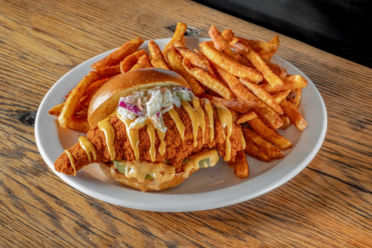 IFFYS HOT CHICKEN - Burlington, NJ Restaurant | Menu + Delivery | Seamless