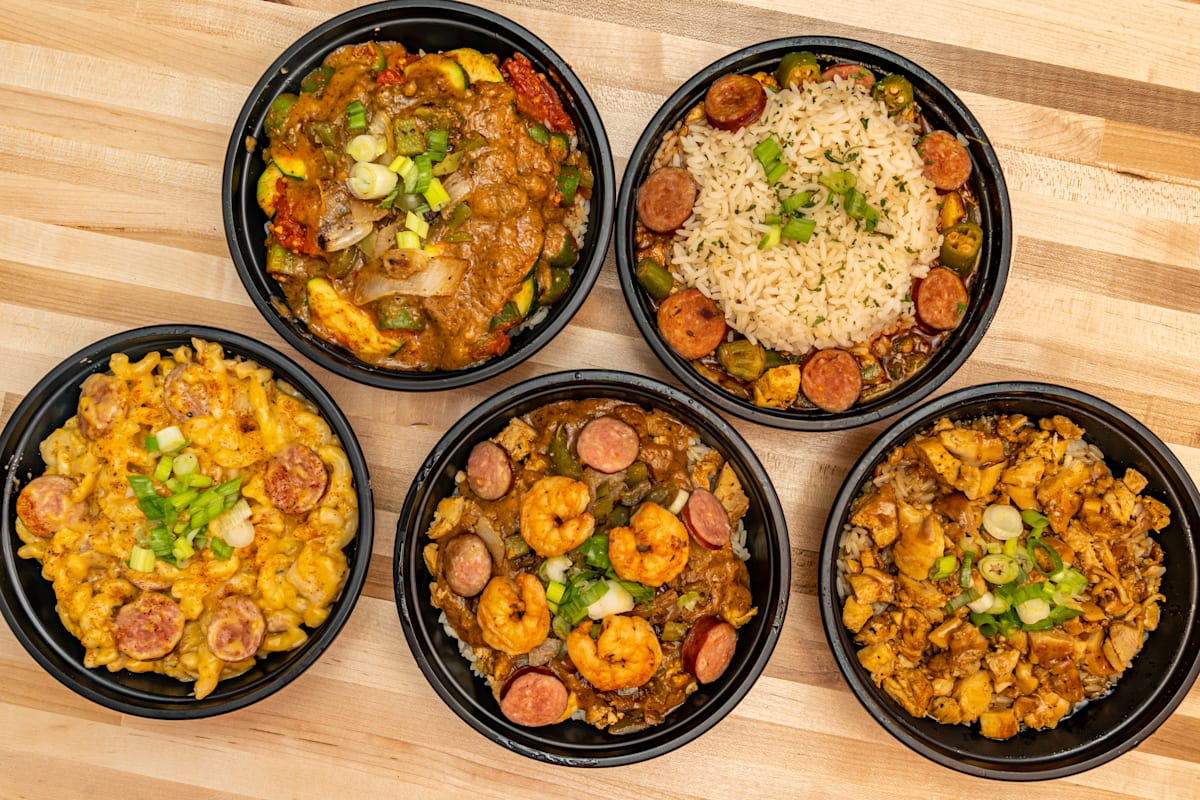 Creole 2 Geaux - Columbus, OH Restaurant | Menu + Delivery | Seamless