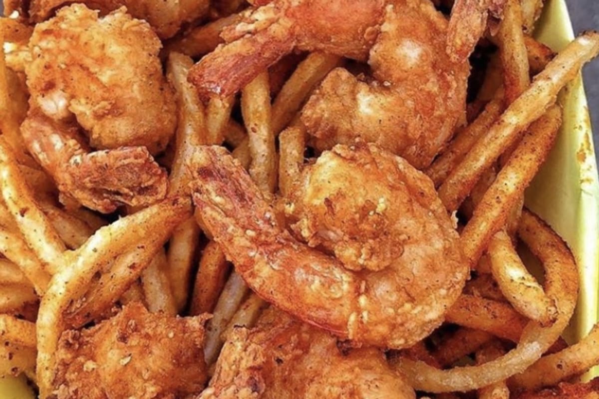 Bawk Bawk Fish n Chicken Delivery Menu | Order Online | 3001 N Kings ...