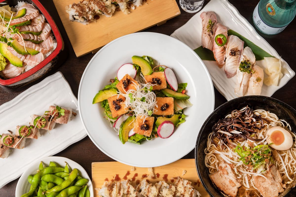 Kinari Sushi - Los Angeles, CA Restaurant | Menu + Delivery | Seamless