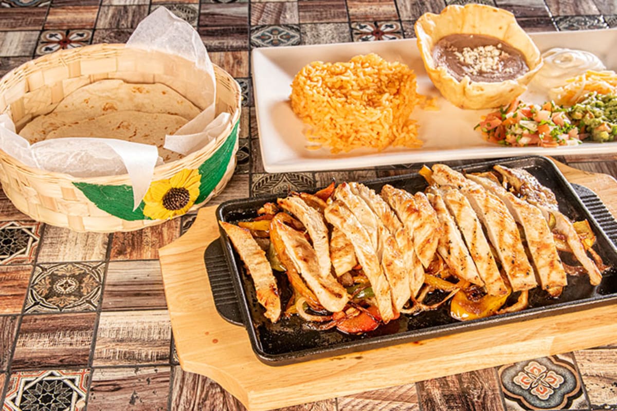 Las Adelitas Restaurant - Poughquag, NY Restaurant | Menu + Delivery ...