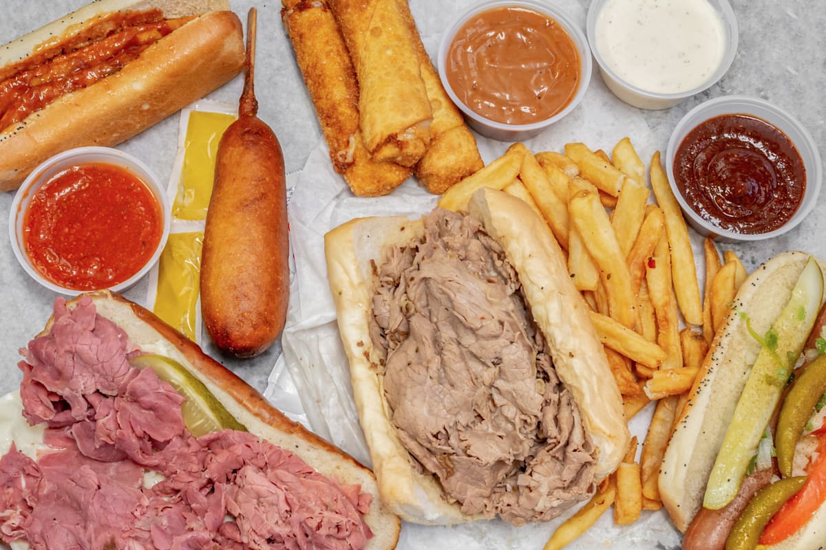 Snappy Dog Delivery Menu | Order Online | 6682 N Northwest Hwy Chicago ...