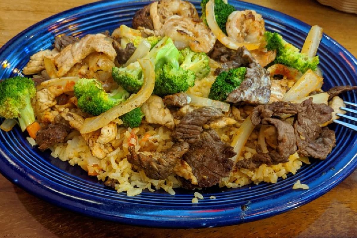 Las Trojas Cantina - Florence, AL Restaurant | Menu + Delivery | Seamless