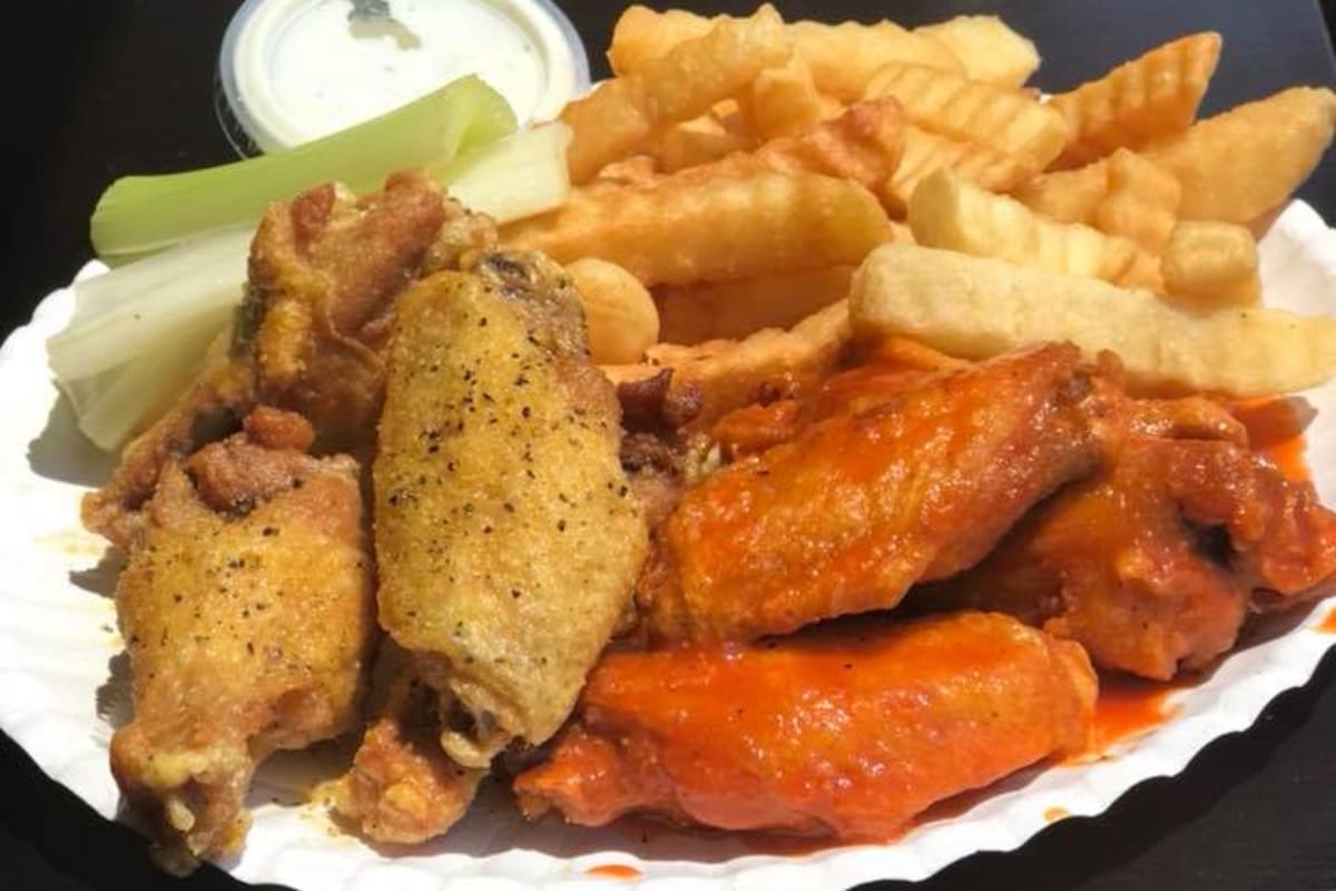 Best Wingz &Thingz Delivery Menu | Order Online | 1515 2nd Ave Opelika ...