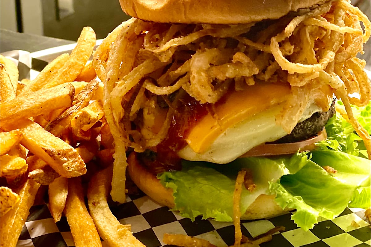 Alley Burger - Columbus, OH Restaurant | Menu + Delivery | Seamless