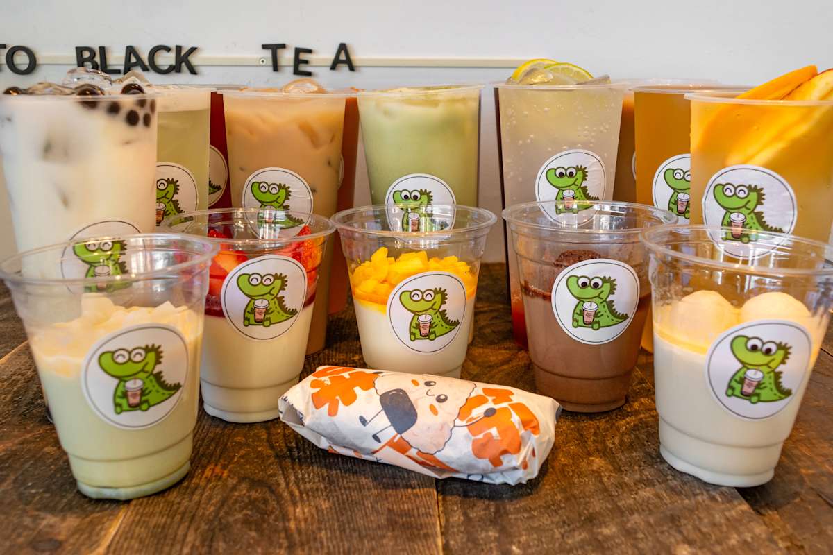 Gator Bubbly Tea Delivery Menu | Order Online | 3265 SW 34th St ...