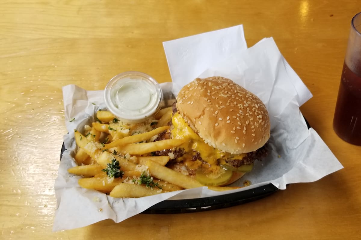 Archie's American Diner - Pacific Grove, CA Restaurant | Menu ...