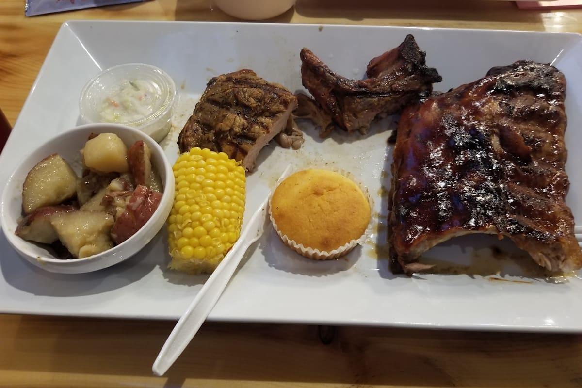 Hog Wild Oak Lawn - Oak Lawn, IL Restaurant | Menu + Delivery | Seamless