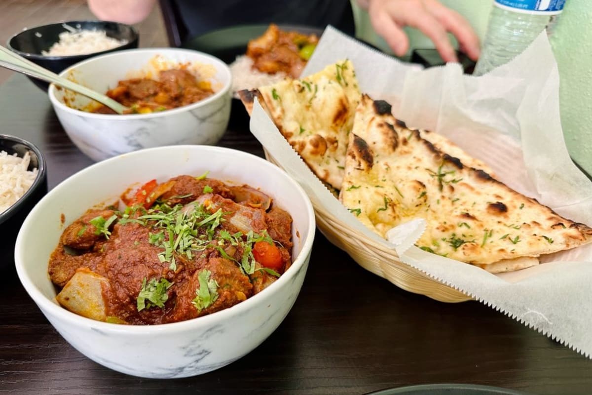 Mint Leaf Indian Bistro - Salem, OR Restaurant | Menu + Delivery | Seamless