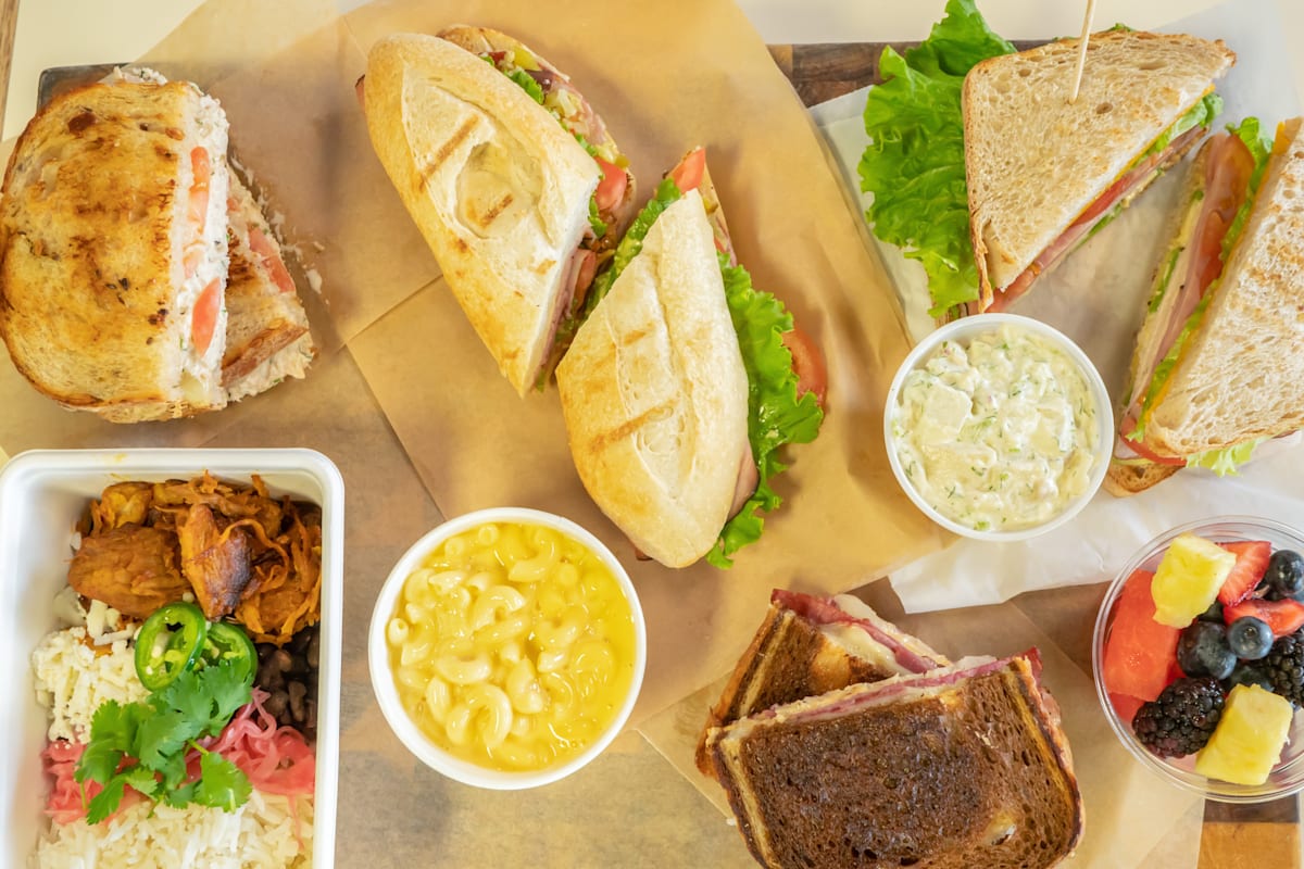 Lito's Kitchen Delivery Menu | Order Online | 2714 W Kingsley Rd ...