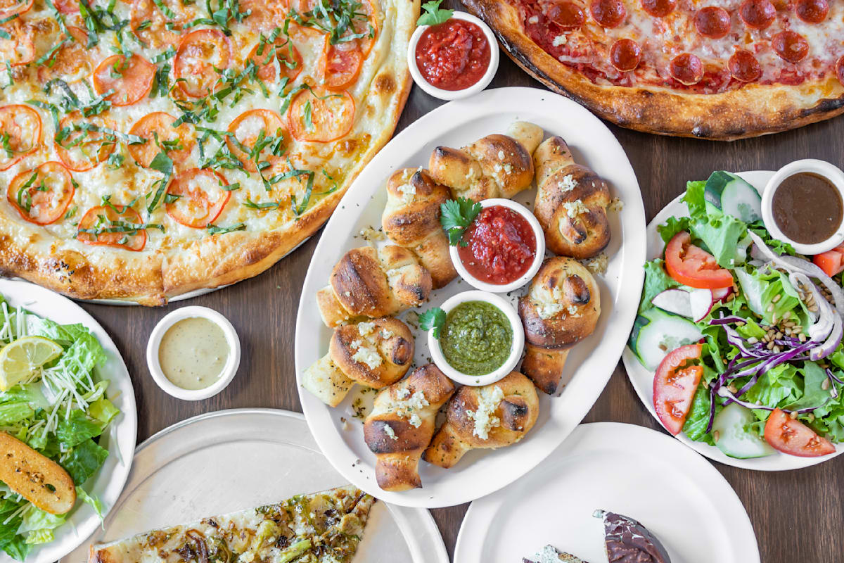 Slice Pizzeria and Bar - Eugene, OR Restaurant | Menu + Delivery | Seamless