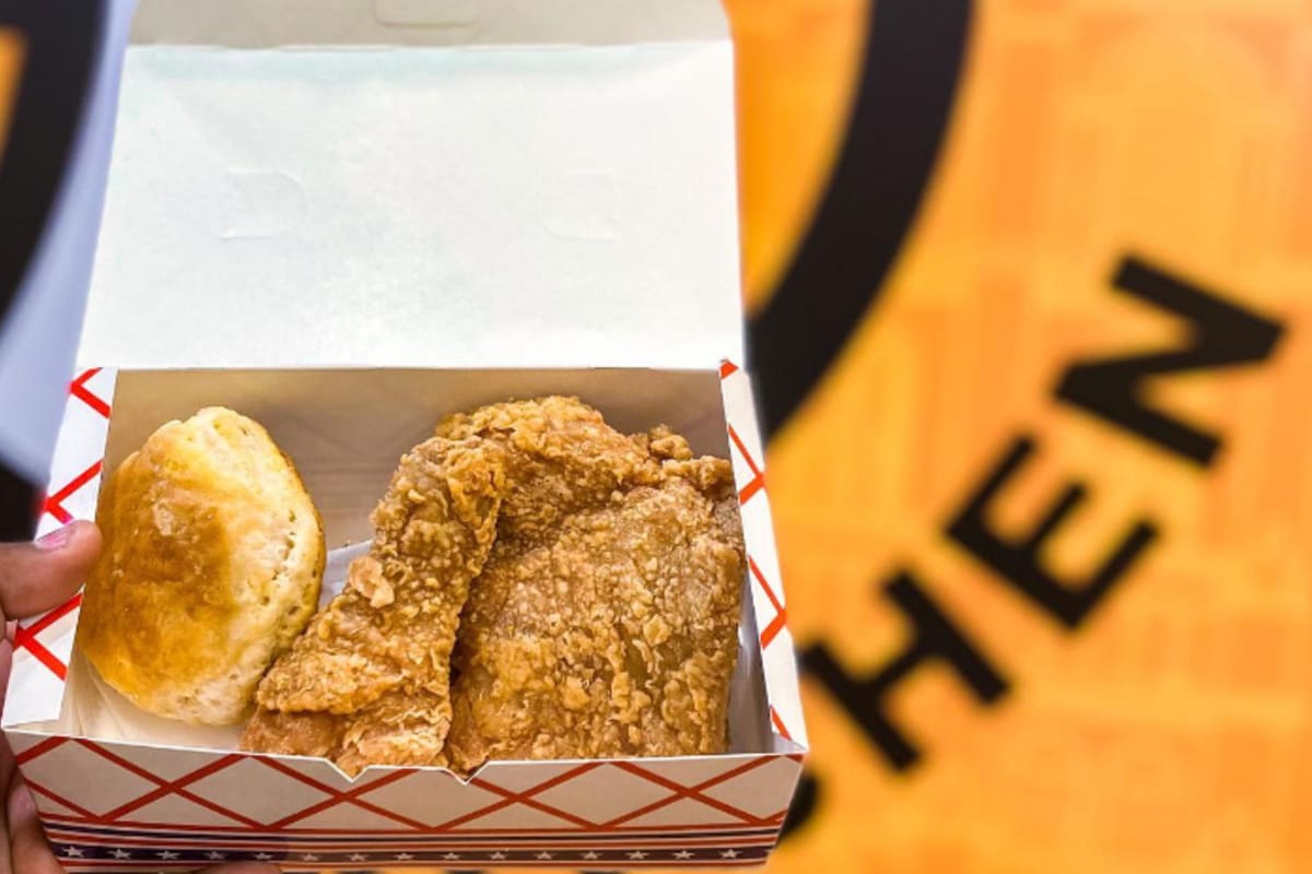 Royal Chicken & Biscuit Delivery Menu | Order Online | 821 Somerset St ...