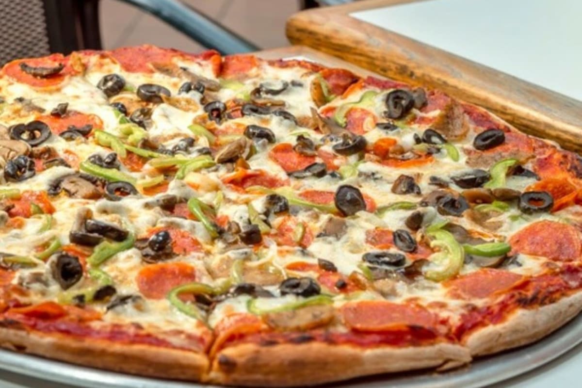 Goomba's Pizzeria Delivery Menu | Order Online | 4522 Fredericksburg Rd ...