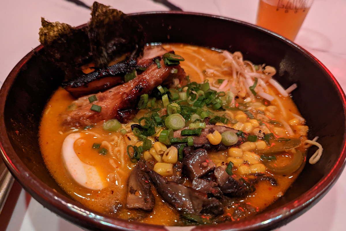 Lava Room - Florence, AL Restaurant | Menu + Delivery | Seamless