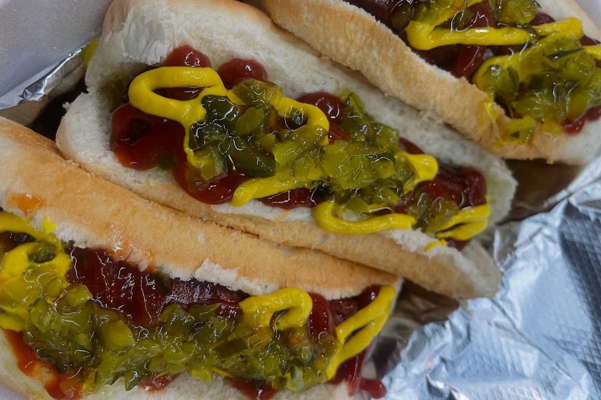 Smoked Out Tasty Bites - Cleveland, OH Restaurant | Menu + Delivery ...