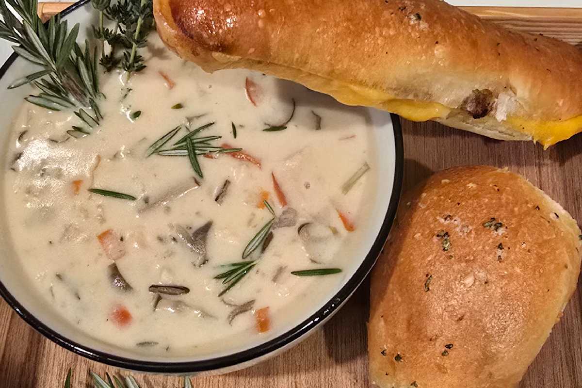 Central Oregon Soup Company Delivery Menu | Order Online | 2525 NE Twin ...