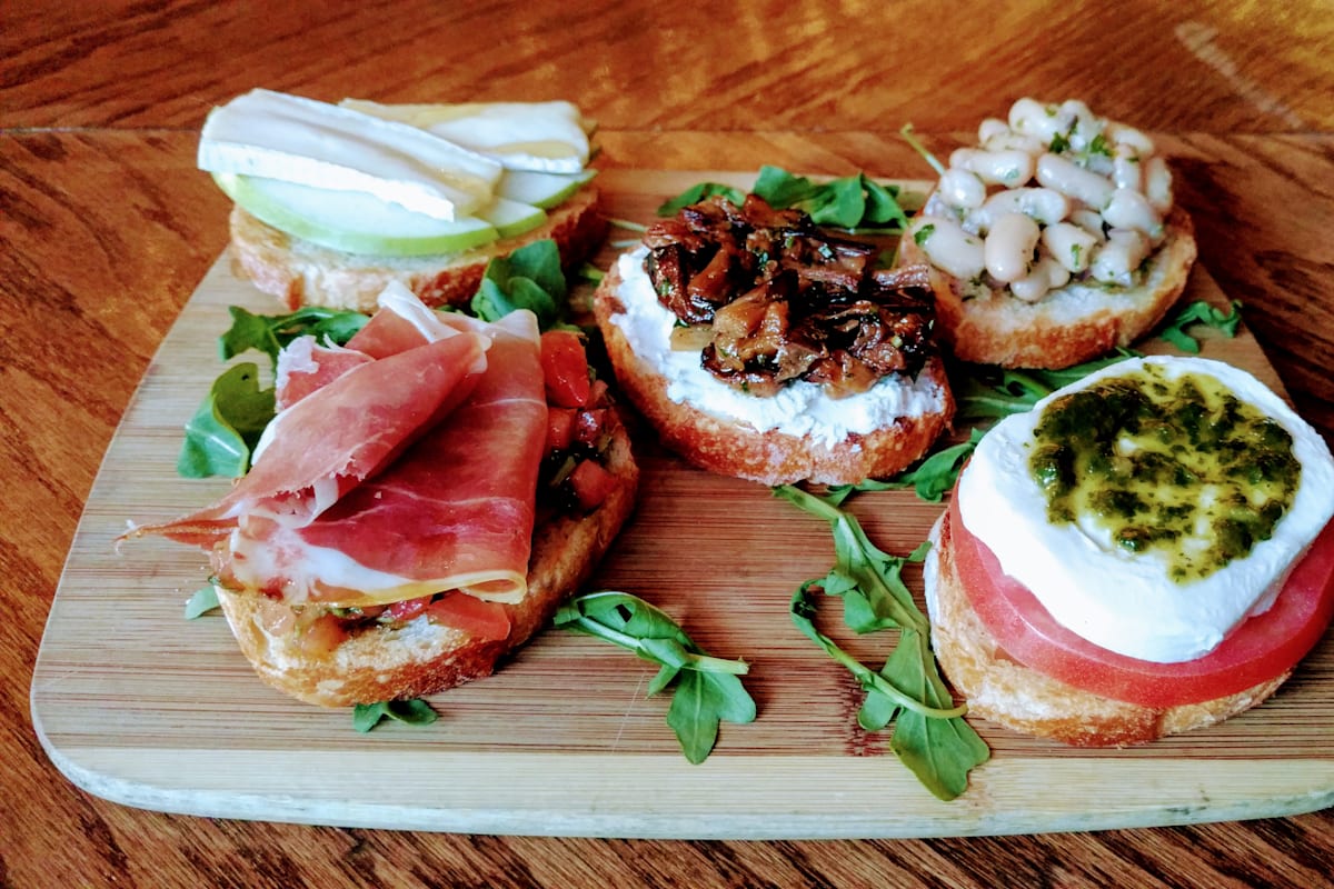 Enoteca Roma Ristorante Delivery Menu | Order Online | 2146 W Division ...