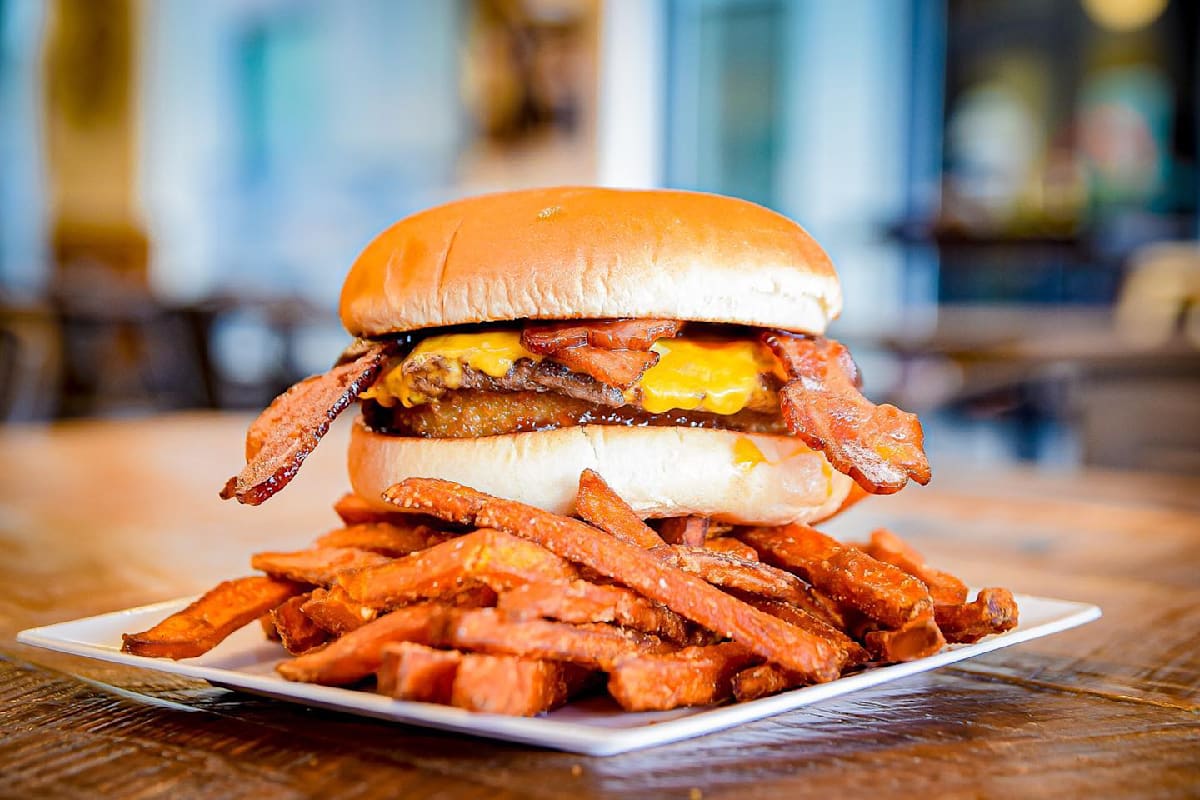 Joe's Burgers (Bridgeport Rd) Delivery Menu | Order Online | 7413 SW ...