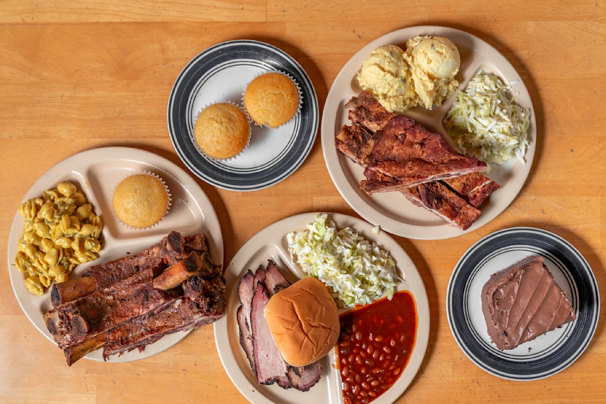 PoBoy's BarBQ Delivery Menu | Order Online | 15019 Meridian E Ste C Puyallup | Grubhub