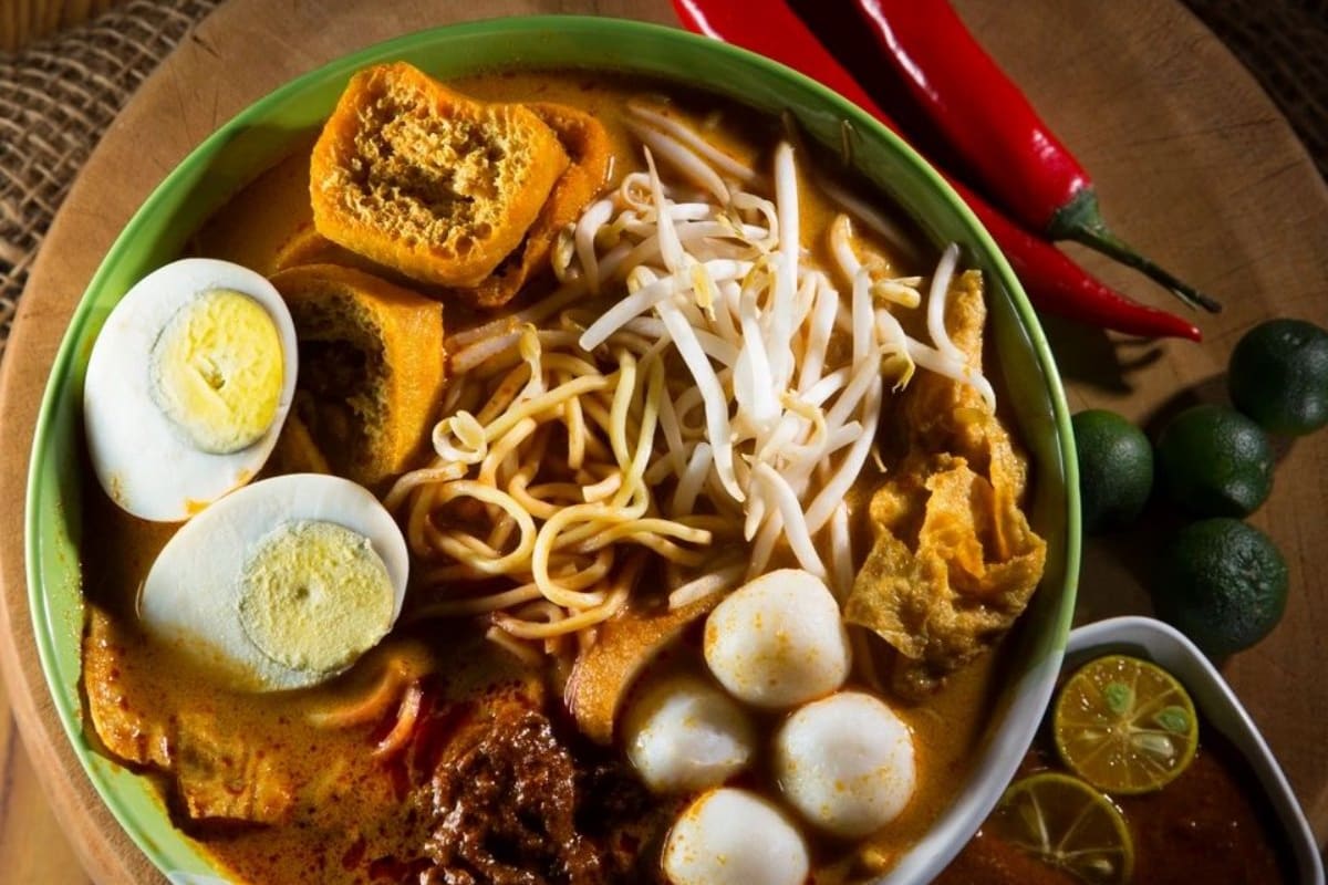 Truth Restaurant and Lounge Delivery Menu | Order Online | 229-15 ...