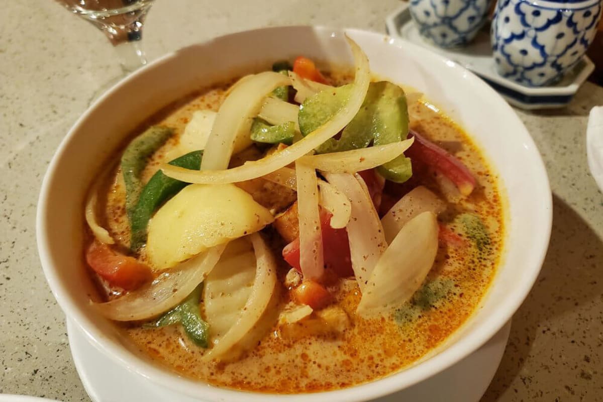 Benjarong Thai Tampa Delivery Menu | Order Online | 14402 N Dale Mabry ...