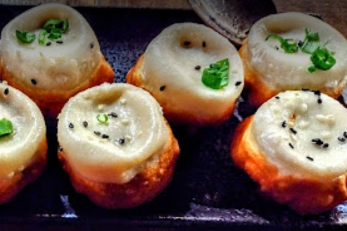 Dumpling Hours - Oakland Delivery Menu | Order Online | 3331 Lakeshore ...