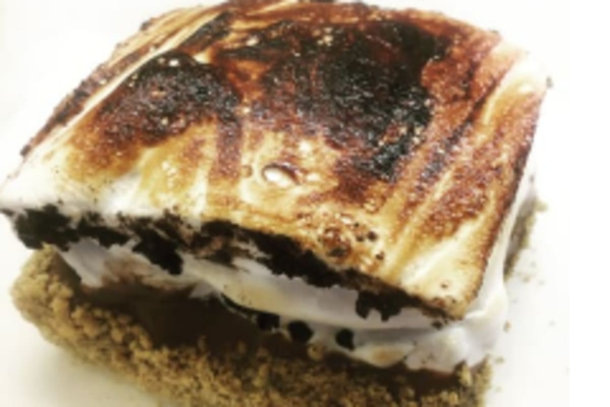 Kingston Candy Bar Delivery Menu | Order Online | 319 Wall St Kingston ...