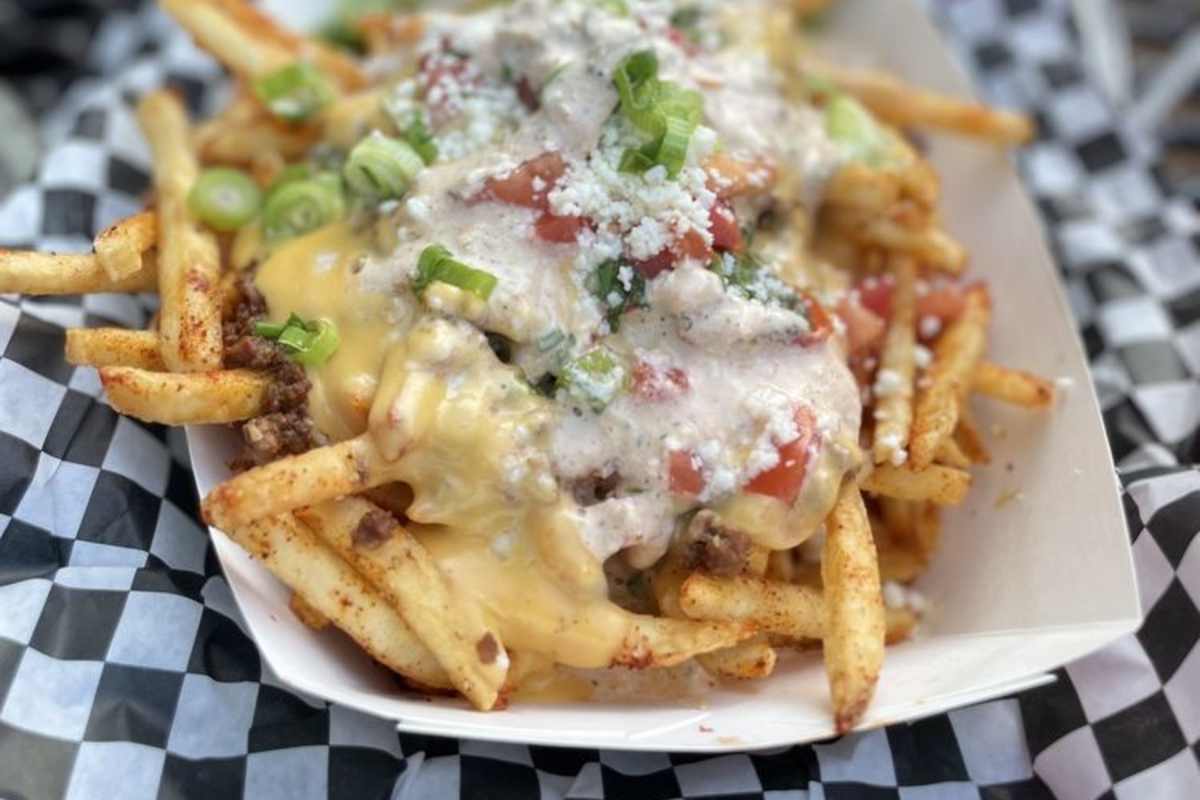 Rogers Roundhouse Delivery Menu | Order Online | 1616 Rogers Rd Fort ...