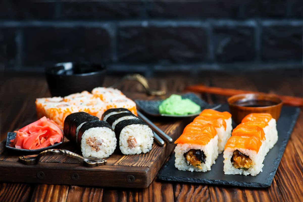 Sakura Restaurant & Sushi Bar Delivery Menu | Order Online | 350 St ...