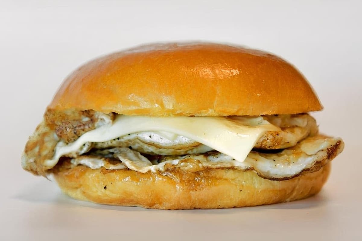 Eat Crispy Burger - National City, CA Restaurant | Menu + Delivery ...