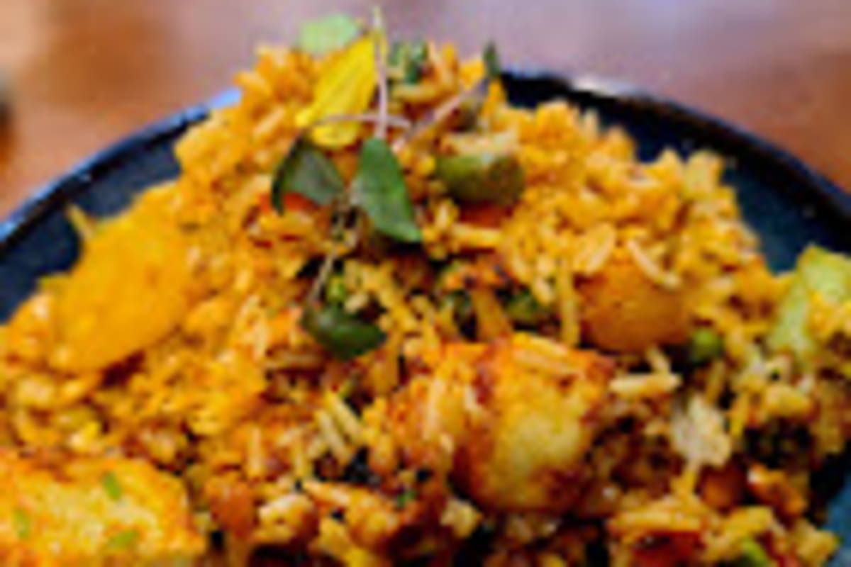 Tilak Indian Cuisine Delivery Menu | Order Online | 683 Santa Cruz Ave ...